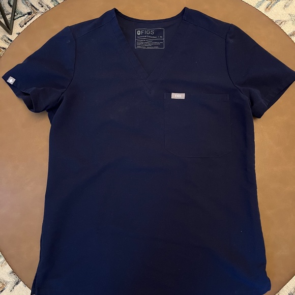 Figs | Tops | Figs Catarina One Pocket Top Navy Xs | Poshmark